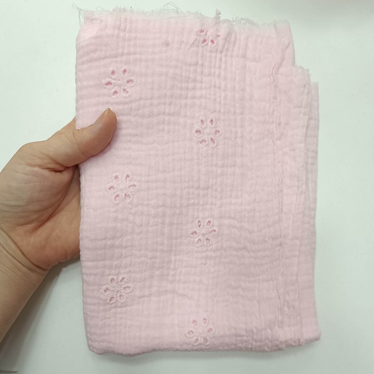 Parče pamuk dupla gaza cvetni vez roze 45×160