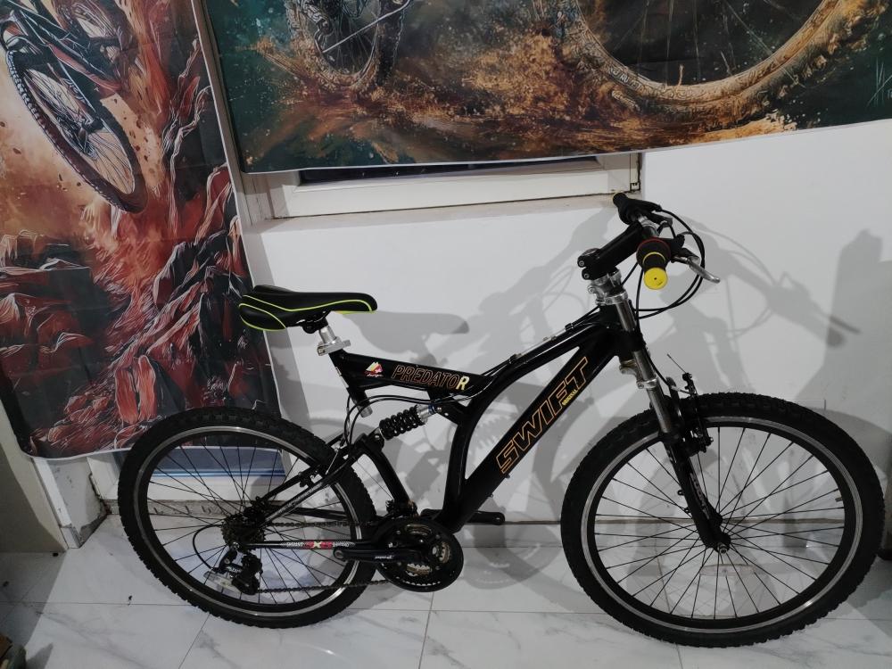 SWIFT Swiss 26 alu ram amortizeri