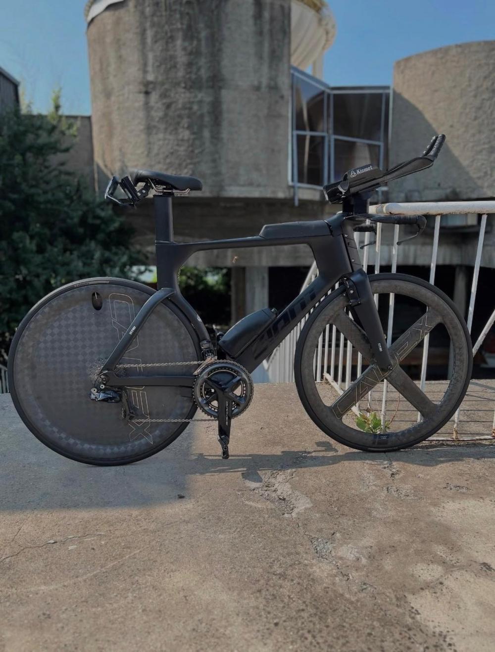 Giant Trinity Advanced