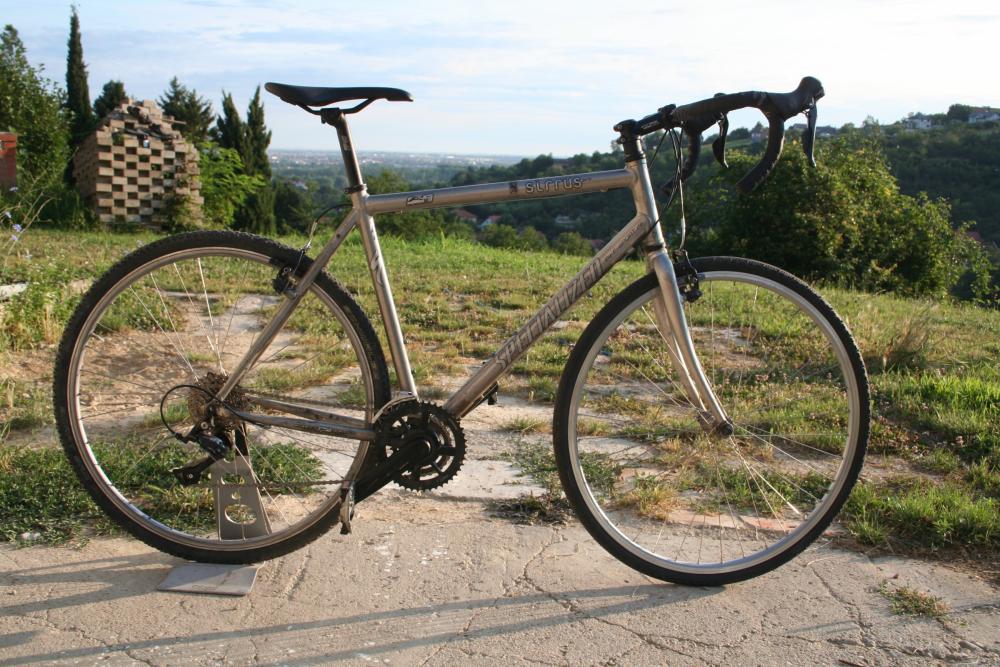 Specialized sirrus pro