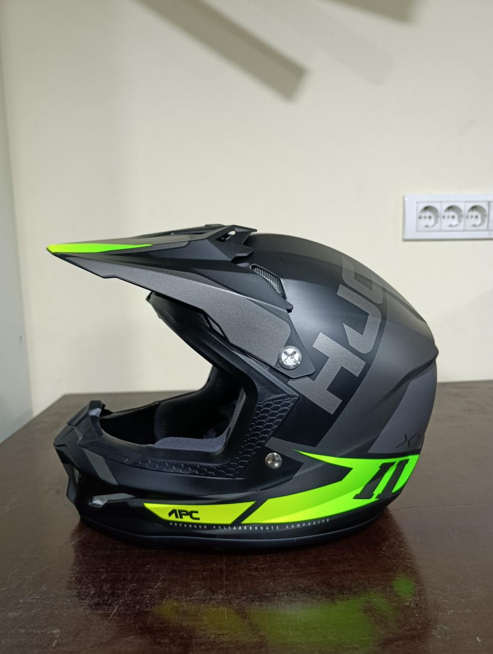 HJC kaciga za cross i mtb