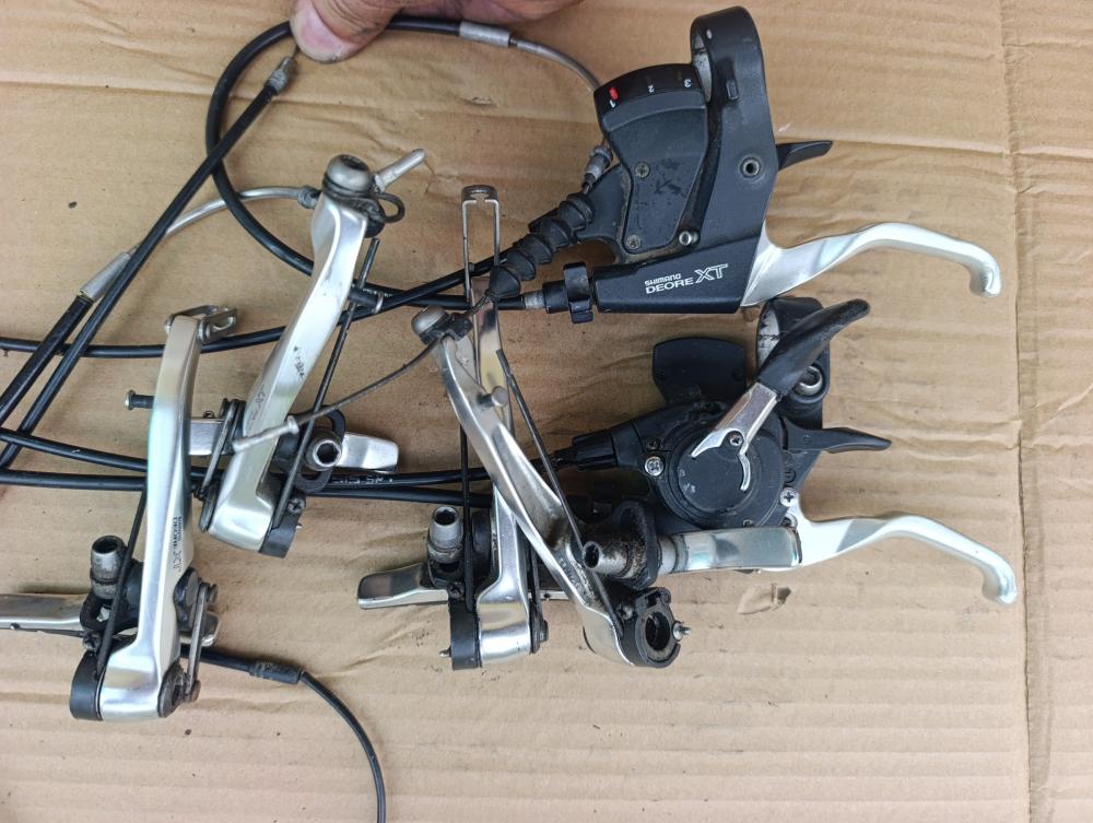 Shimano Deore XT M739 komplet STI ručice V-Brake k