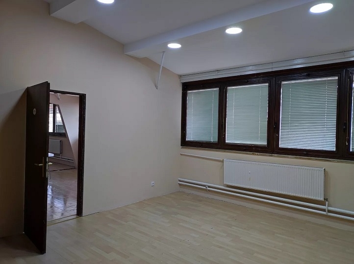Kancelarije na prodaju u Subotici
117.000 €
