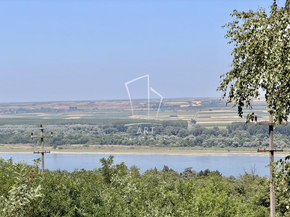 Vikendica sa pogledom na Dunav ID#15645
120.000 €