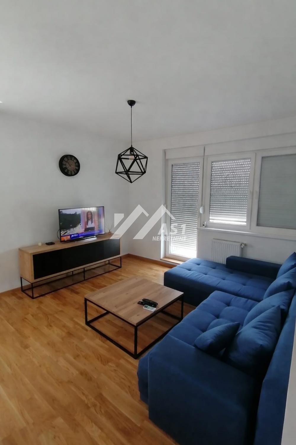 IZDAJE SE DVOSOBAN STAN NA NOVOM NASELJU ID#7411
450 €