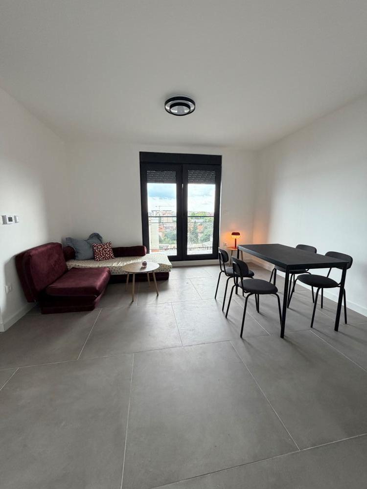 Nov stan sa pogledom na Dunav ID#2792
450 €