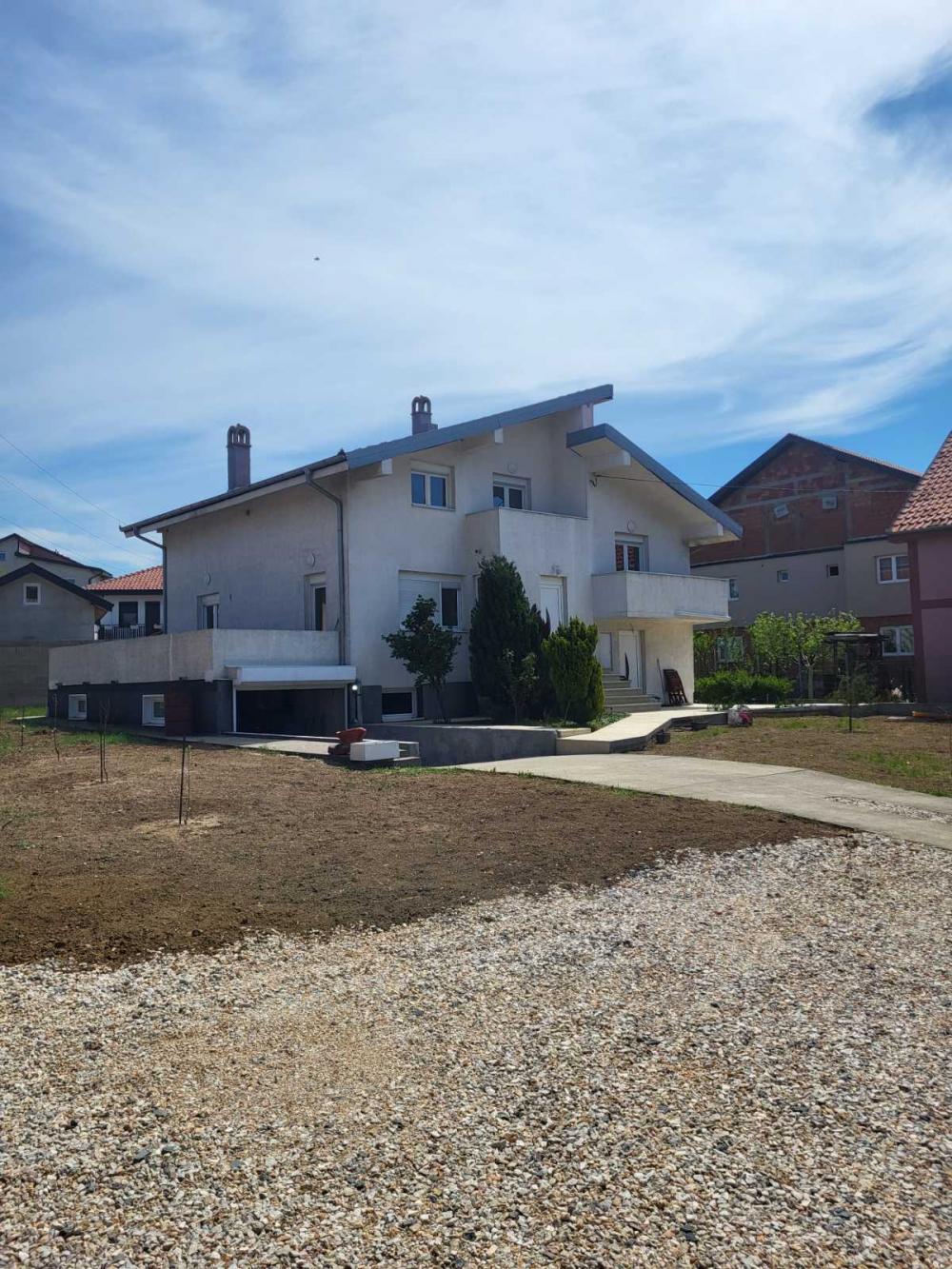 +Zvezdara-Mirijevo-VN 075 ID#75
1.500 €