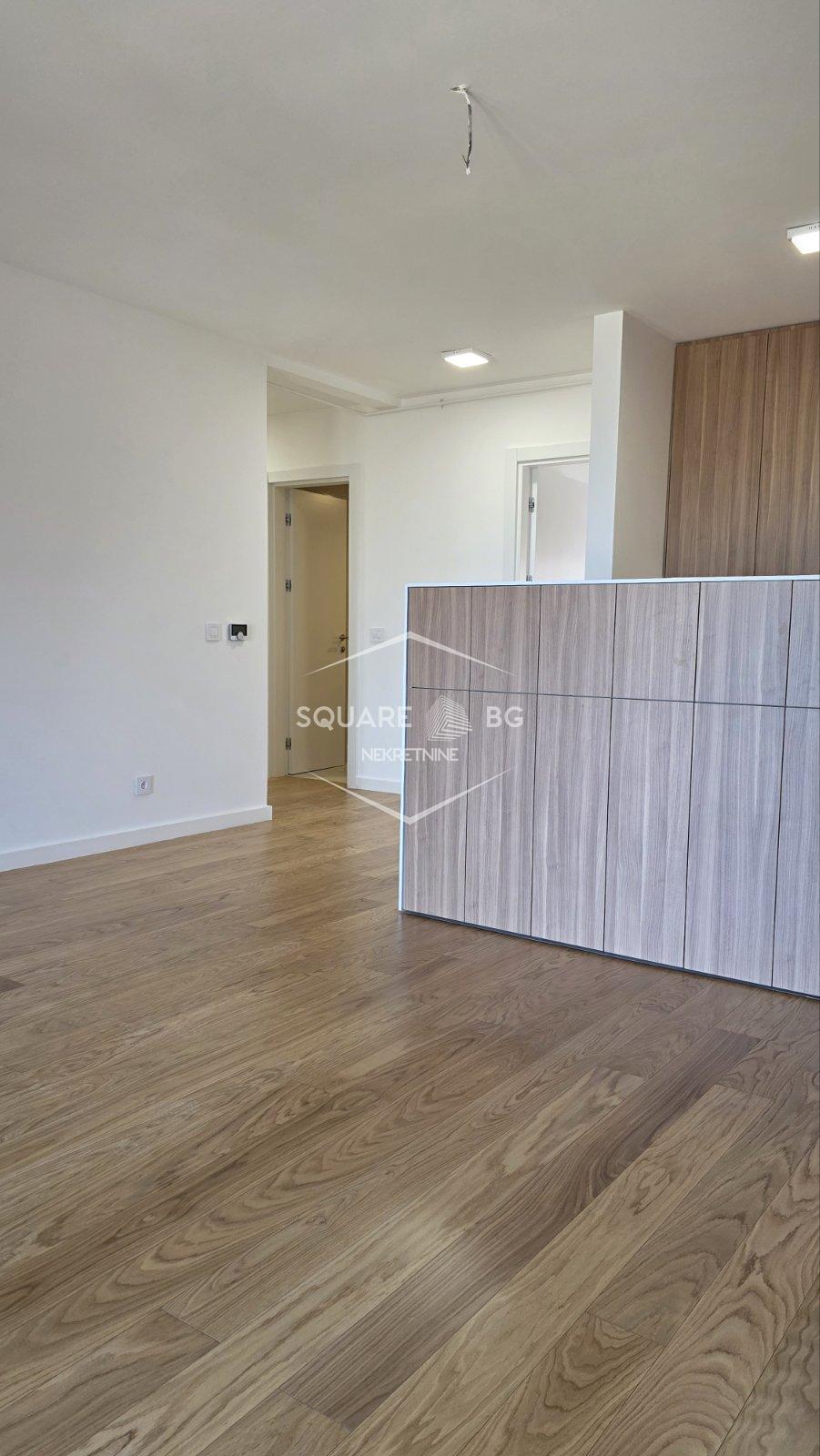 Bežanijska Kosa1, 2 kancelarije, lux, prazan ID#6024
1.100 €