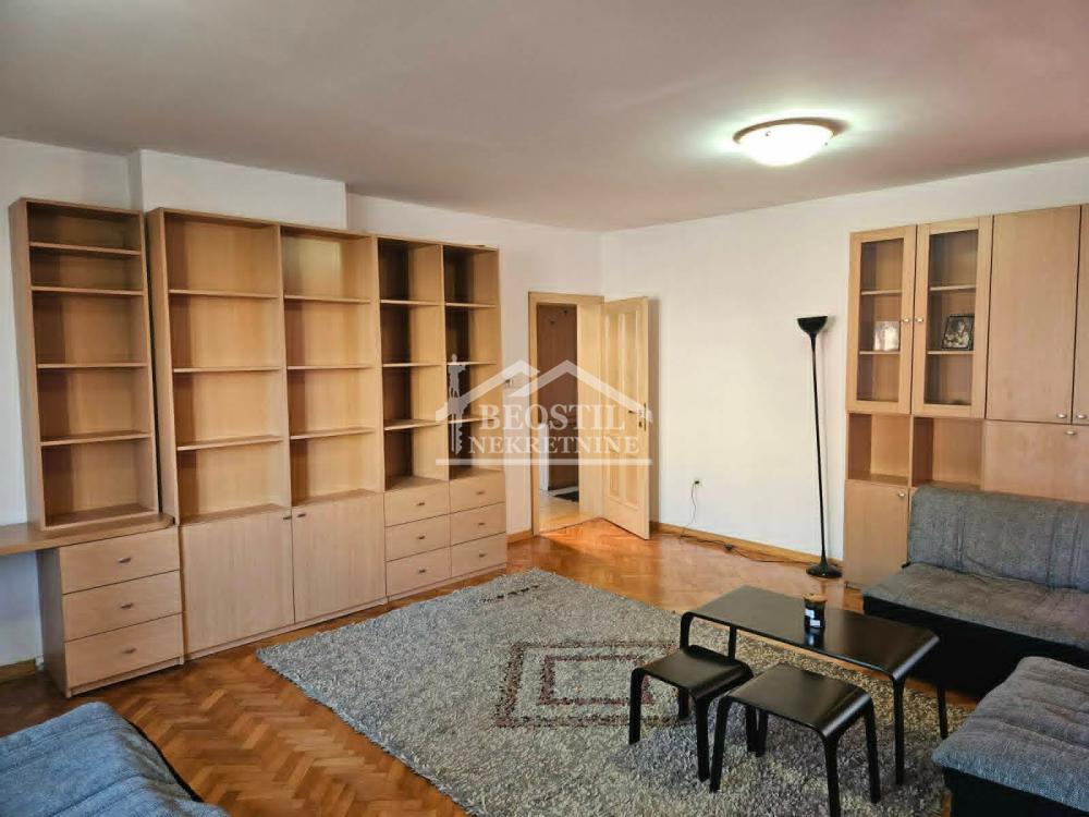Palilula - Karaburma - 3.0 ID#25425
153.000 €