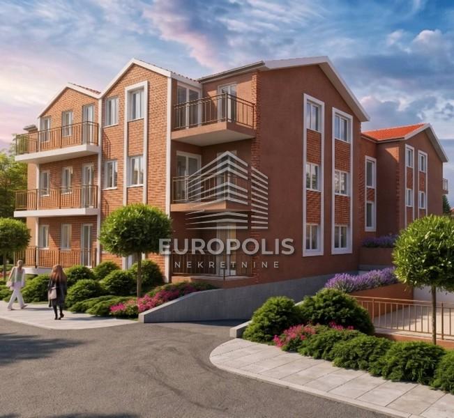 Novogradnja, trosoban sa terasom ID#9725
183.623 €