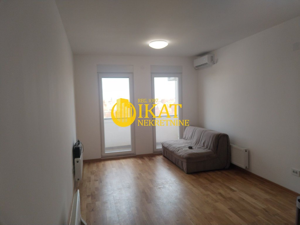 RETKO U PONUDI, Stara Pazova, Centar, 41m2 ID#13633
72.999 €