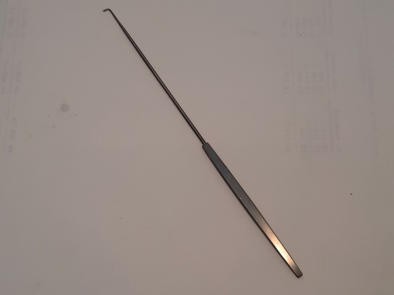 Precizan alat hirurska kuka duzine 210mm sa vrhom 90ste