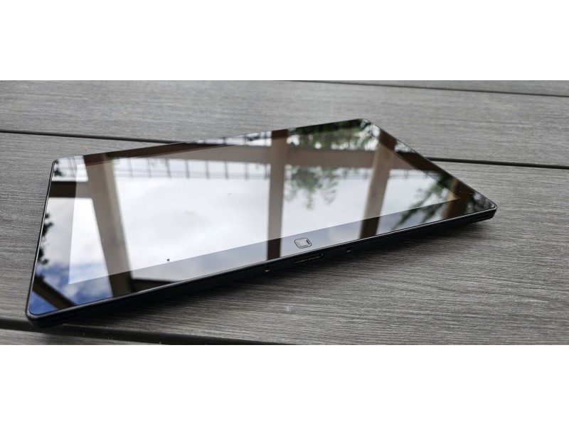 Samsung Series 7 Slate PC XE700T1A Tablet