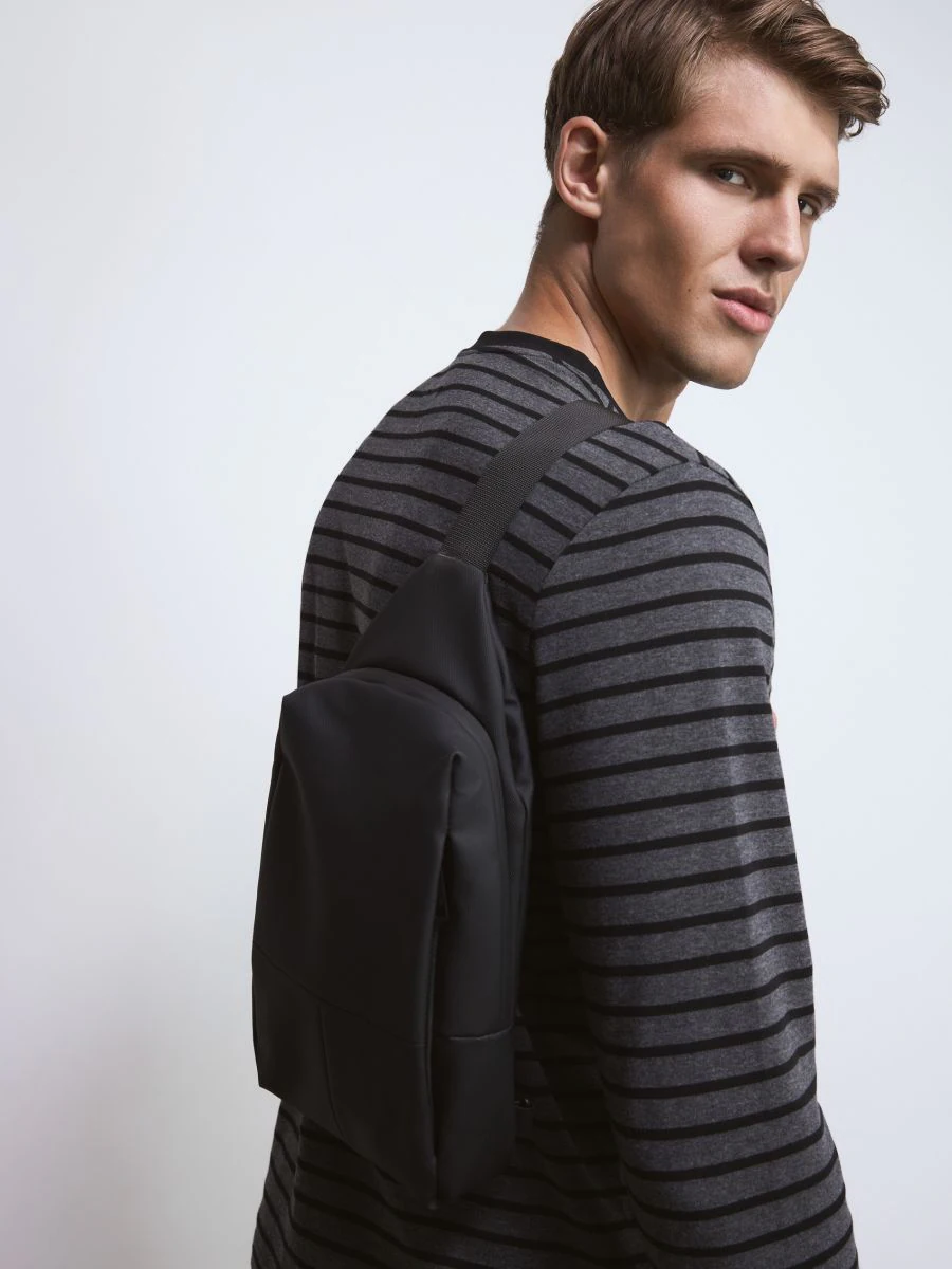 Crossbody torbica