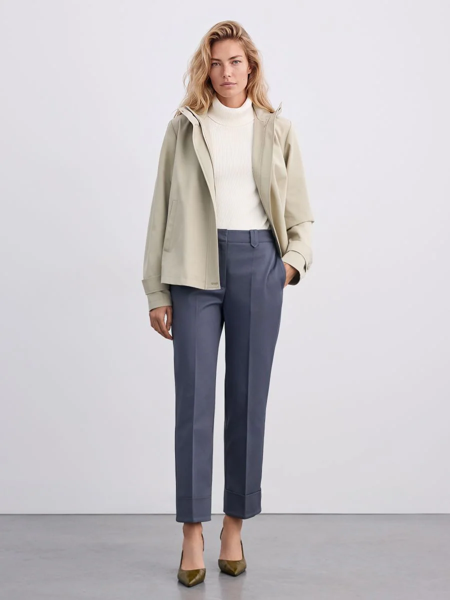 Pantalone ravnih nogavica