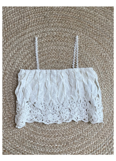 Zara čipkani top<3 novo