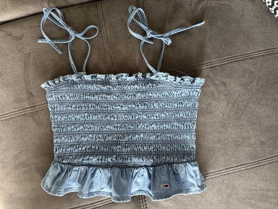 Tommy Hilfiger top xs/s NOVO