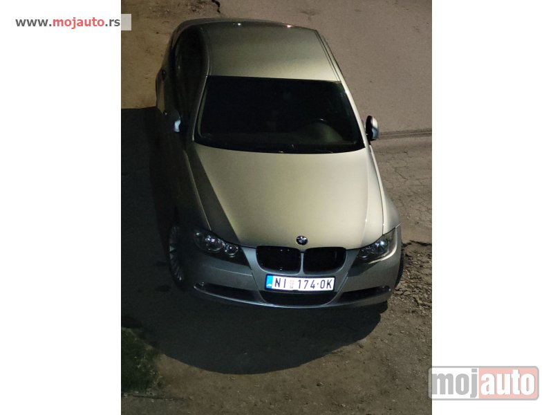 BMW 320 E90