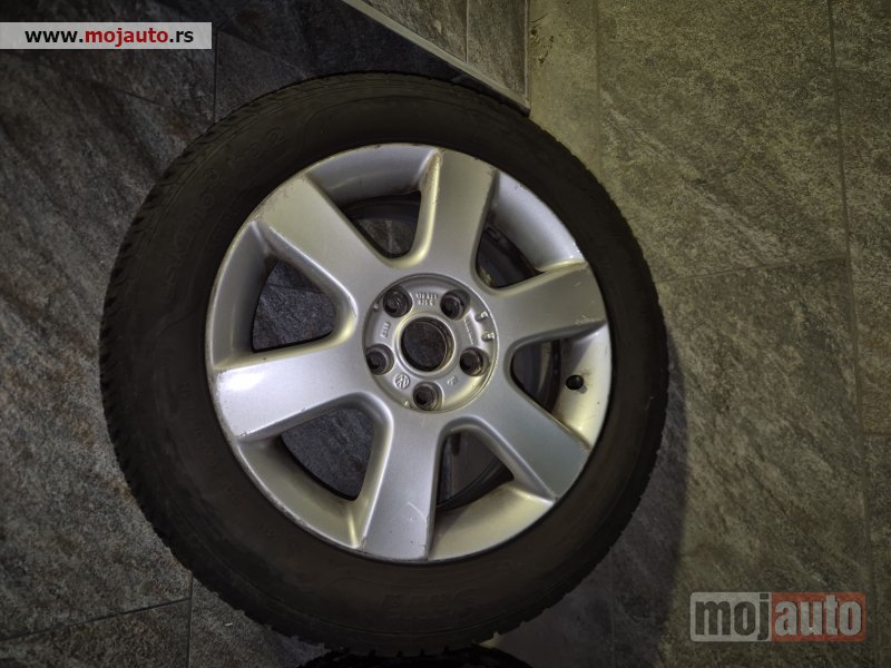 Alu felne sa zimskim gumama za Golf 5