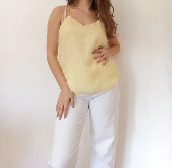 Žuta bluza