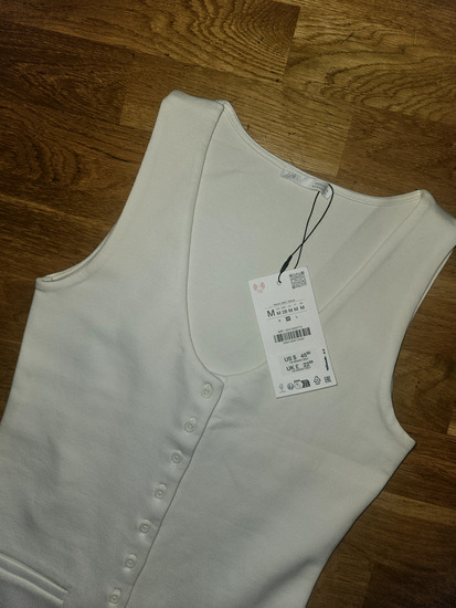 ZARA mini haljina sa dugmicima NOVO