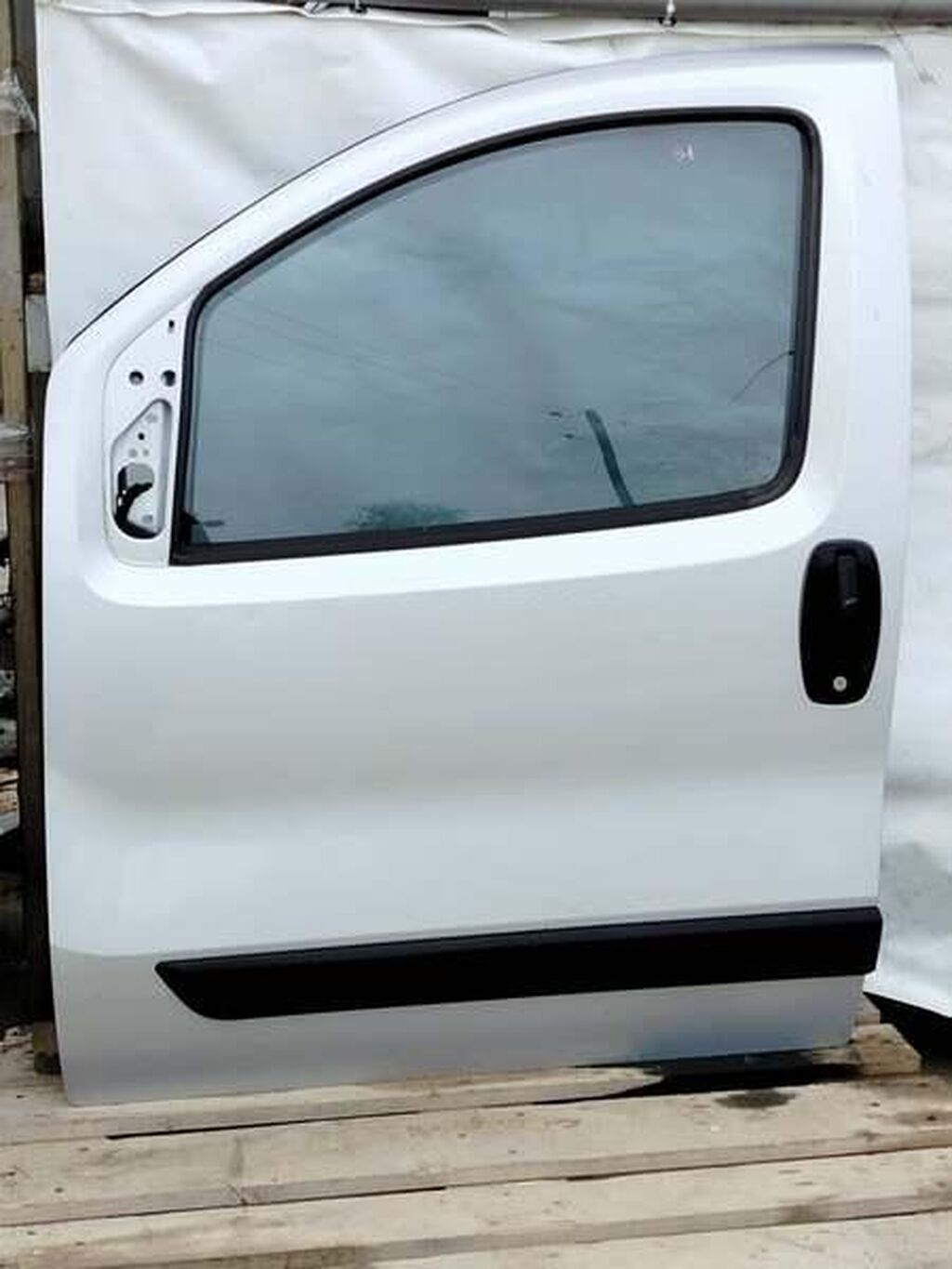 PREDNJA LEVA VRATA ZA FIAT QUBO OD 2008. DO 2016. GOD. | Prednja