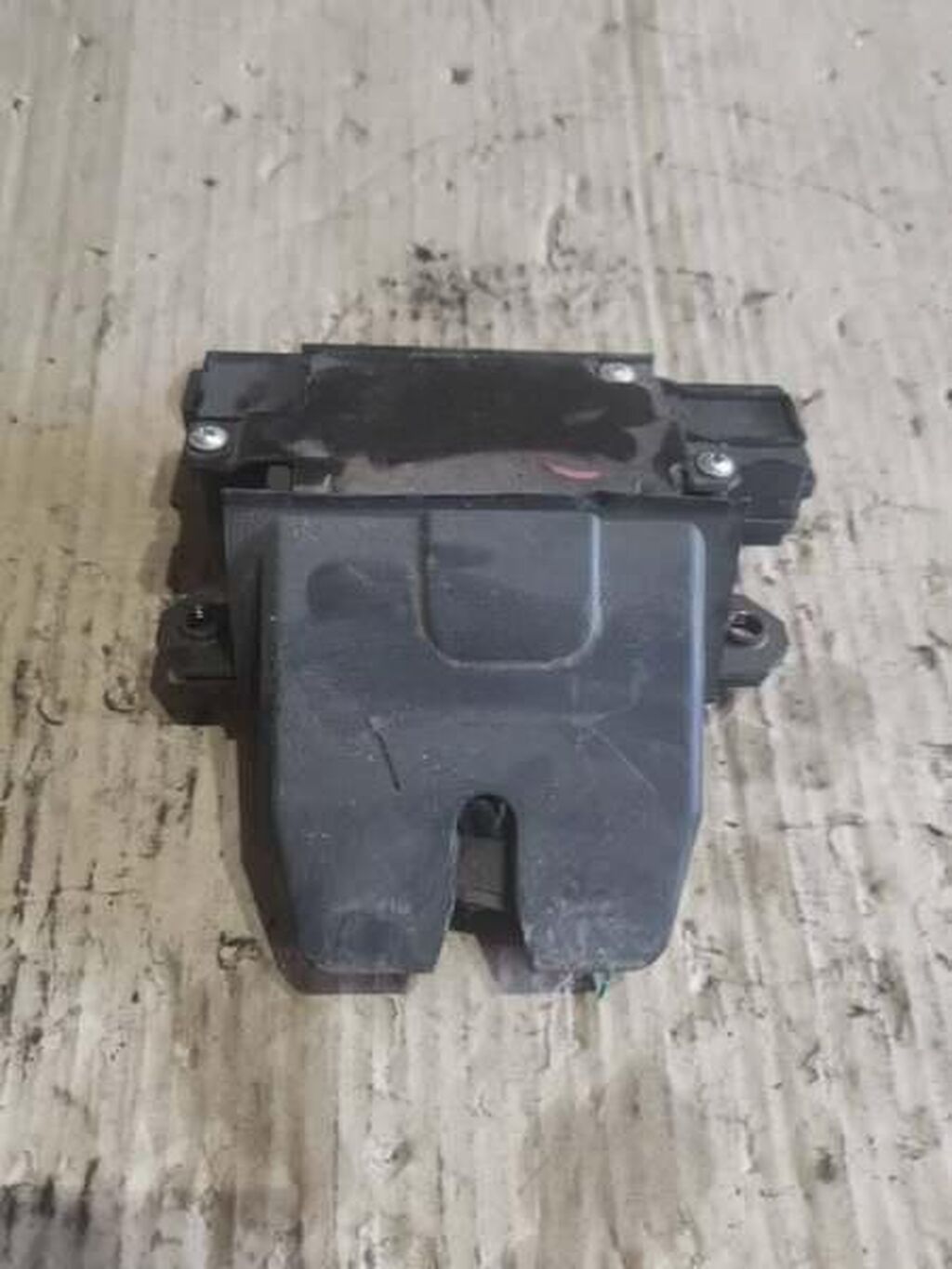 BRAVA GEPEKA ZA VOLVO V50 OD 2003. DO 2012. GOD. | Brava gepeka