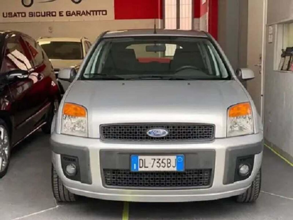 FORD FUSION 2006. GOD. - KOMPLETAN AUTO U DELOVIMA | Ford Fusion u