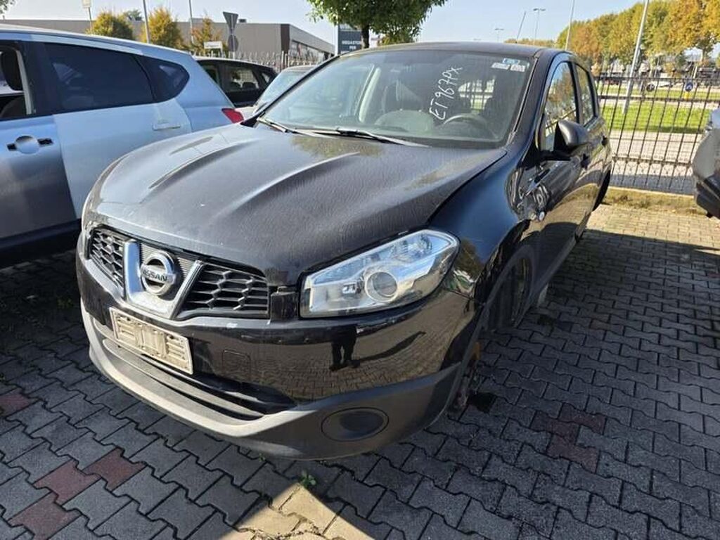 NISSAN QASHQAI 1.5 2012. GOD. - KOMPLETAN AUTO U DELOVIMA | Molba