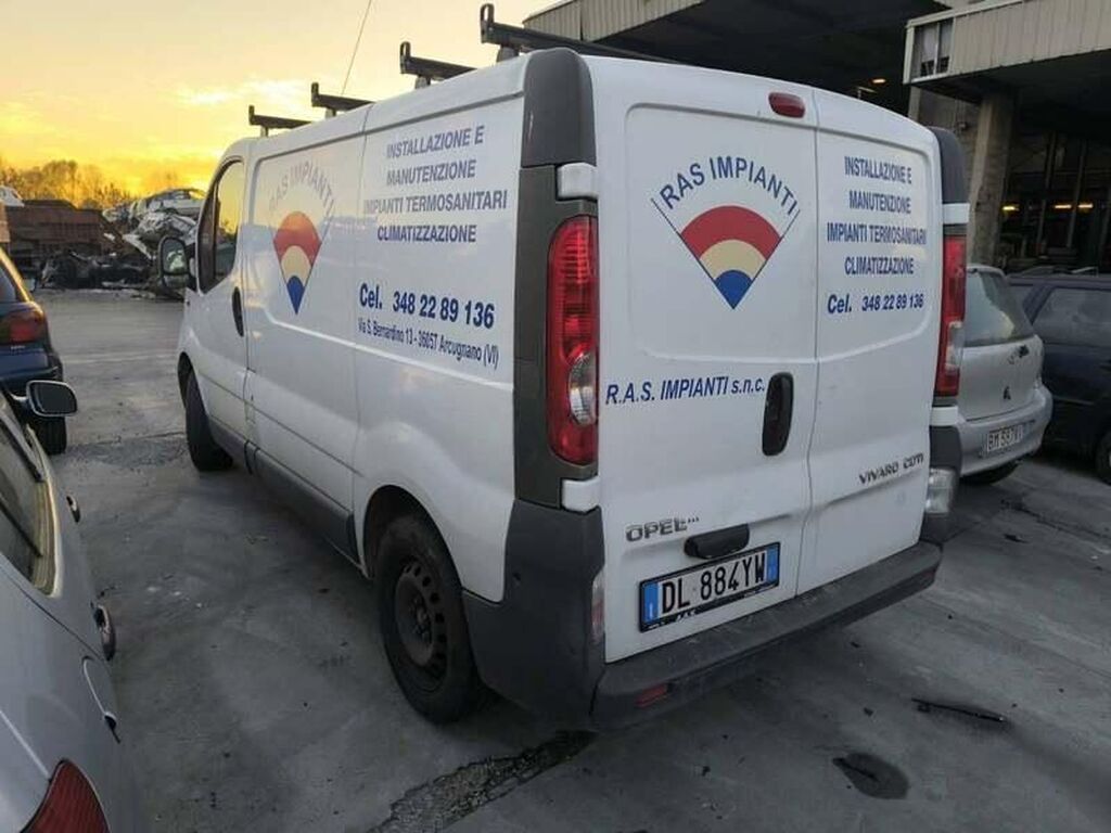HLADNJAK KLIME OPEL VIVARO | Hladnjak klime u odličnom stanju
