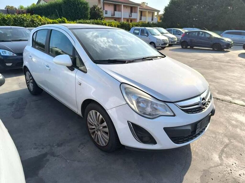 PREDNJA DESNA VRATA ZA OPEL CORSA D ZA 2011. GOD. | Prednja desna