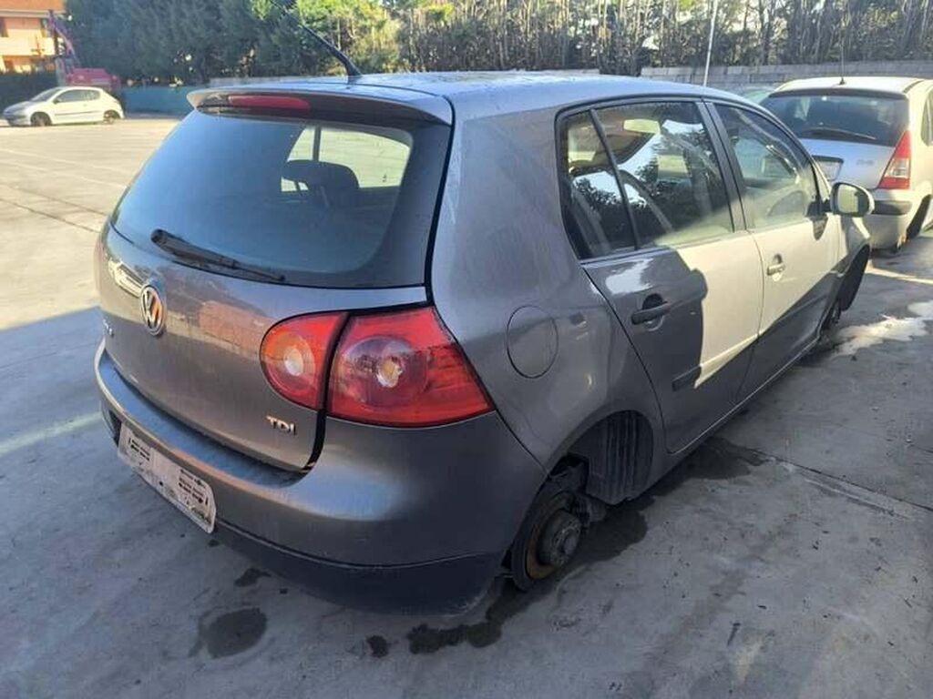 EGR VENTIL ZA VOLKSWAGEN GOLF 5 OD 2003. DO 2009. GOD. | EGR ventil