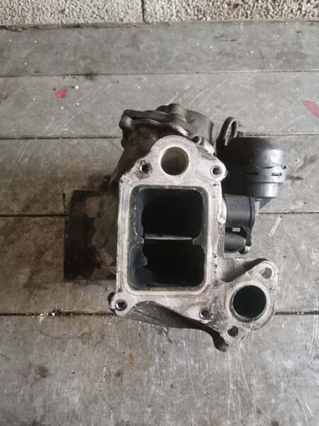 EGR VENTIL 2.0 HDI ZA PEUGEOT 5008 OD 2009. DO 2016. GOD. | EGR