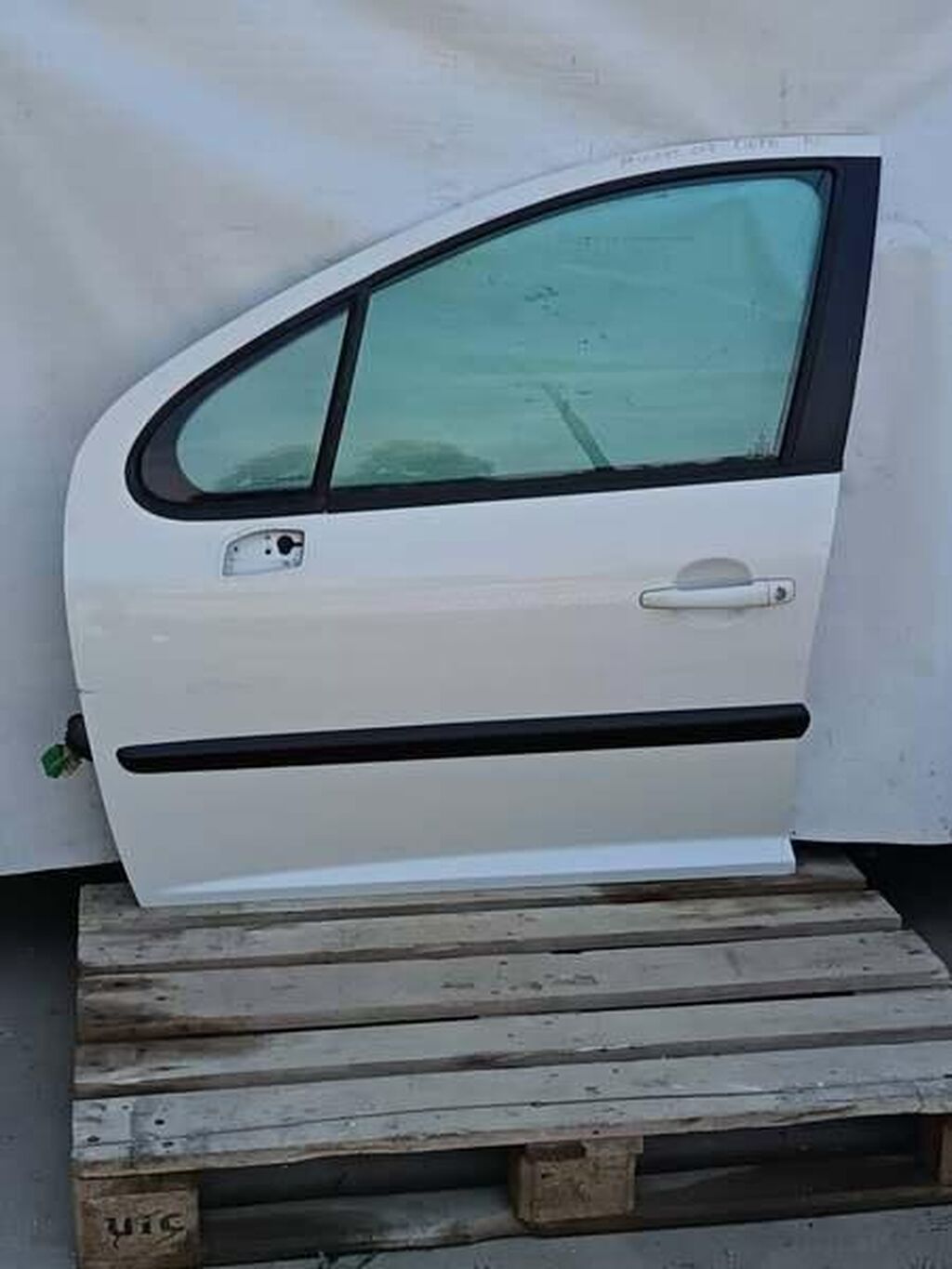 PREDNJA LEVA VRATA ZA PEUGEOT 207 OD 2006. DO 2012. GOD. | Prednja