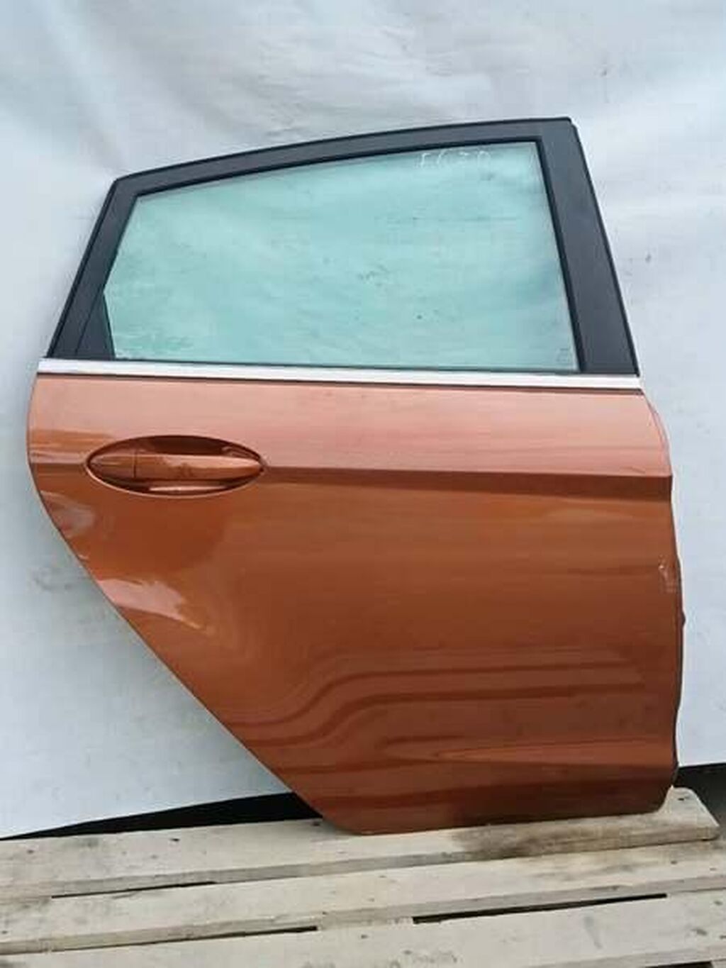 ZADNJA DESNA VRATA ZA FORD FIESTA OD 2008. DO 2017. GOD. | Zadnja