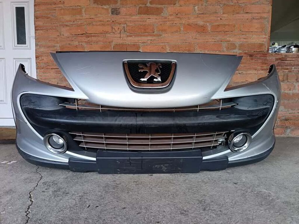 PREDNJI BRANIK SIVI ZA PEUGEOT 207 OD 2006. DO 2009. GOD. | Prednji