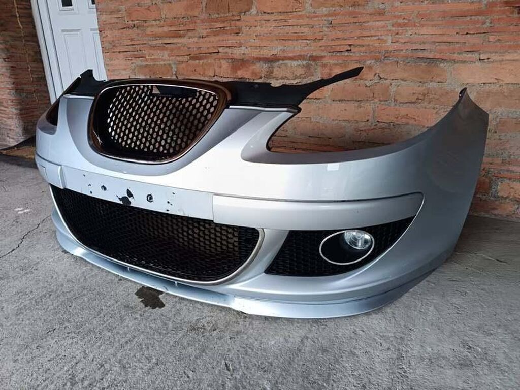 PREDNJI BRANIK KOD BOJE LS7Y ZA SEAT ALTEA OD 2004. DO 2009. GOD. |