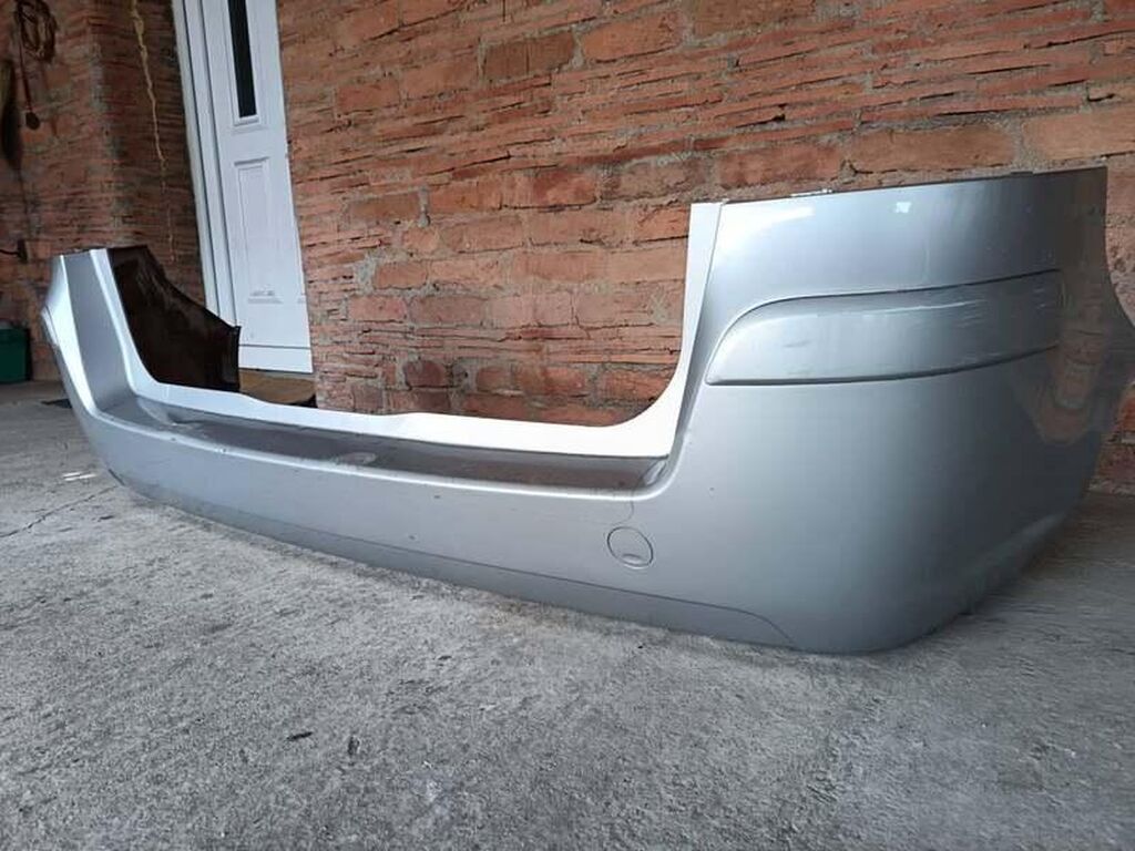 ZADNJI BRANIK SIVI ZA OPEL ZAFIRA OD 2005. DO 2008. GOD. | Zadnji