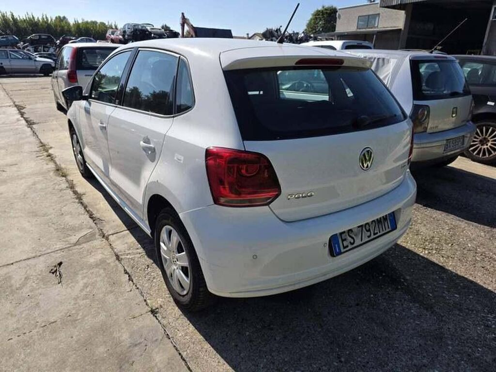 TABLA SA AIR BAG-OVIMA ZA VOLKSWAGEN POLO OD 2010. DO 2014. GOD. |