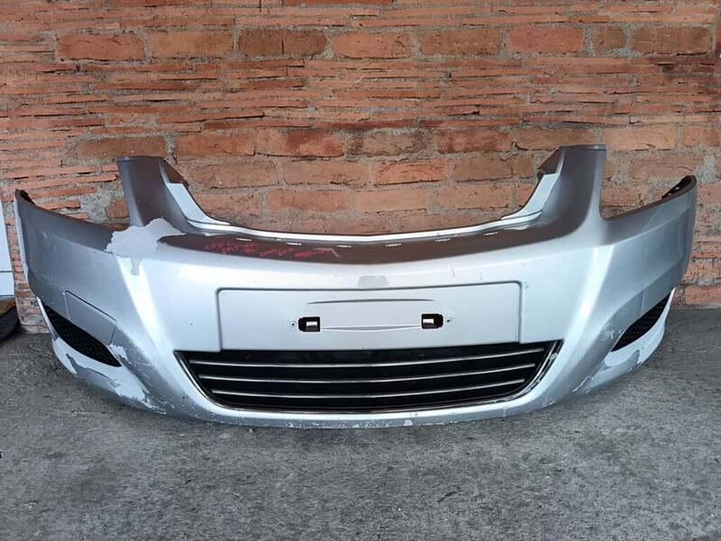 PREDNJI BRANIK SIVI ZA OPEL ZAFIRA OD 2008. DO 2013. GOD. | Prednji