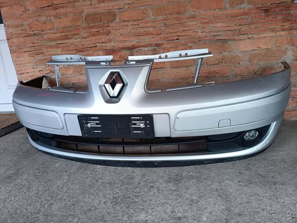 PREDNJI BRANIK SIVI ZA RENAULT ESPACE OD 2006. DO 2012. GOD. |
