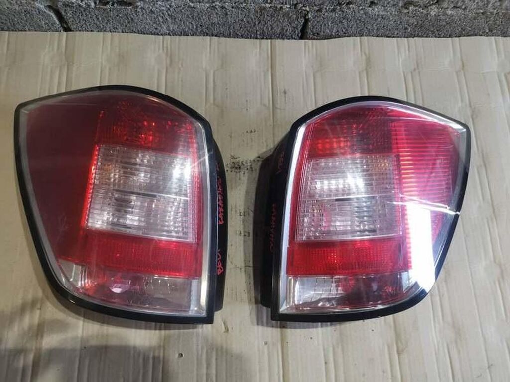 STOP SVETLO KARAVAN ZA OPEL ASTRA H OD 2004. DO 2014. GOD. | Stop