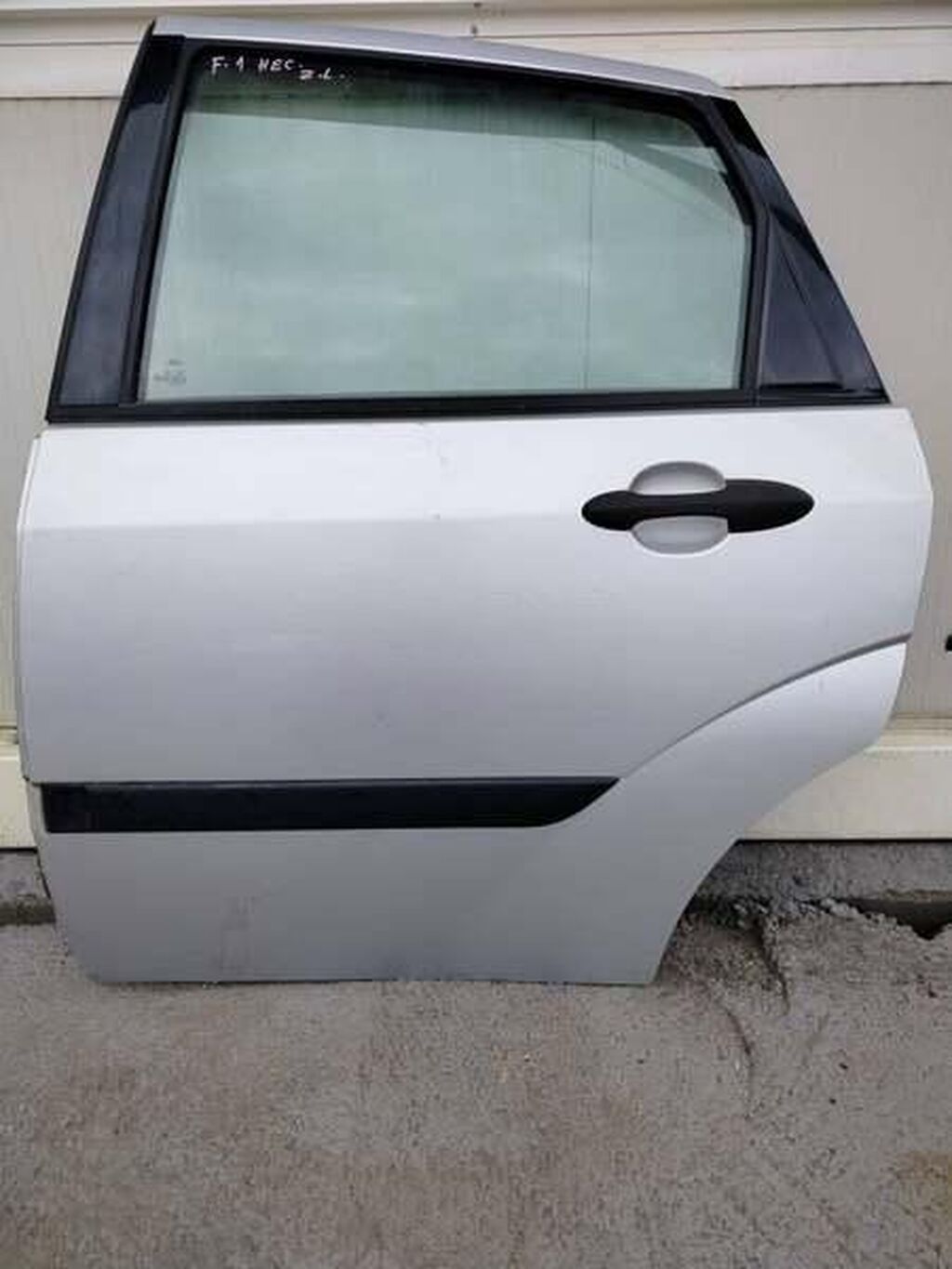 ZADNJA LEVA VRATA ZA FORD FOCUS OD 1998. DO 2004. GOD. | Zadnja leva