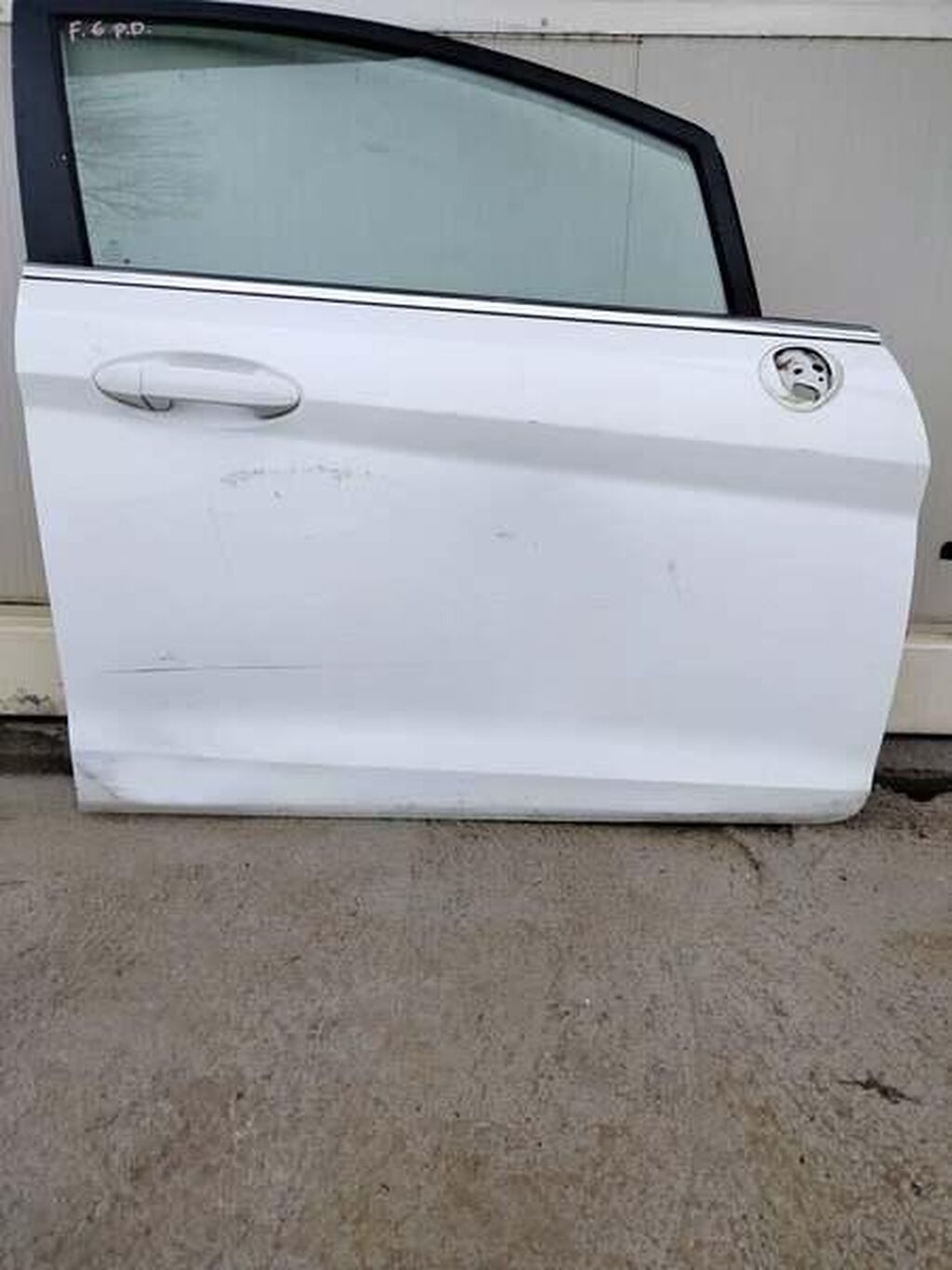 PREDNJA DESNA VRATA ZA FORD FIESTA OD 2008. DO 2017. GOD. | Prednja