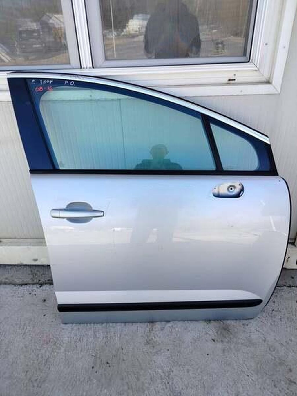 PREDNJA DESNA VRATA 08-16SIVA ZA PEUGEOT 3008 OD 2008. DO 2016. GOD