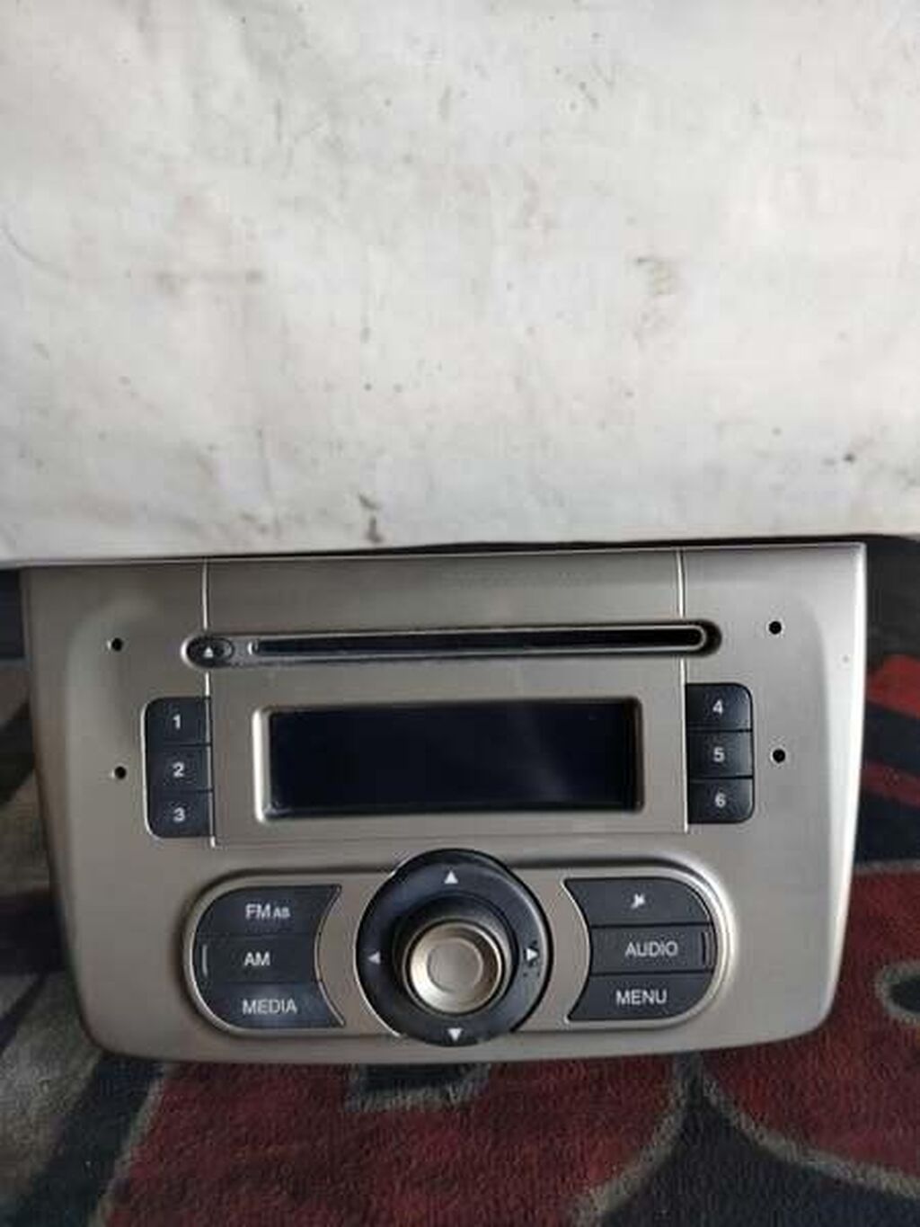 RADIO ZA ALFA ROMEO MITO OD 2008. DO 2014. GOD. | Radio Alfa Romeo