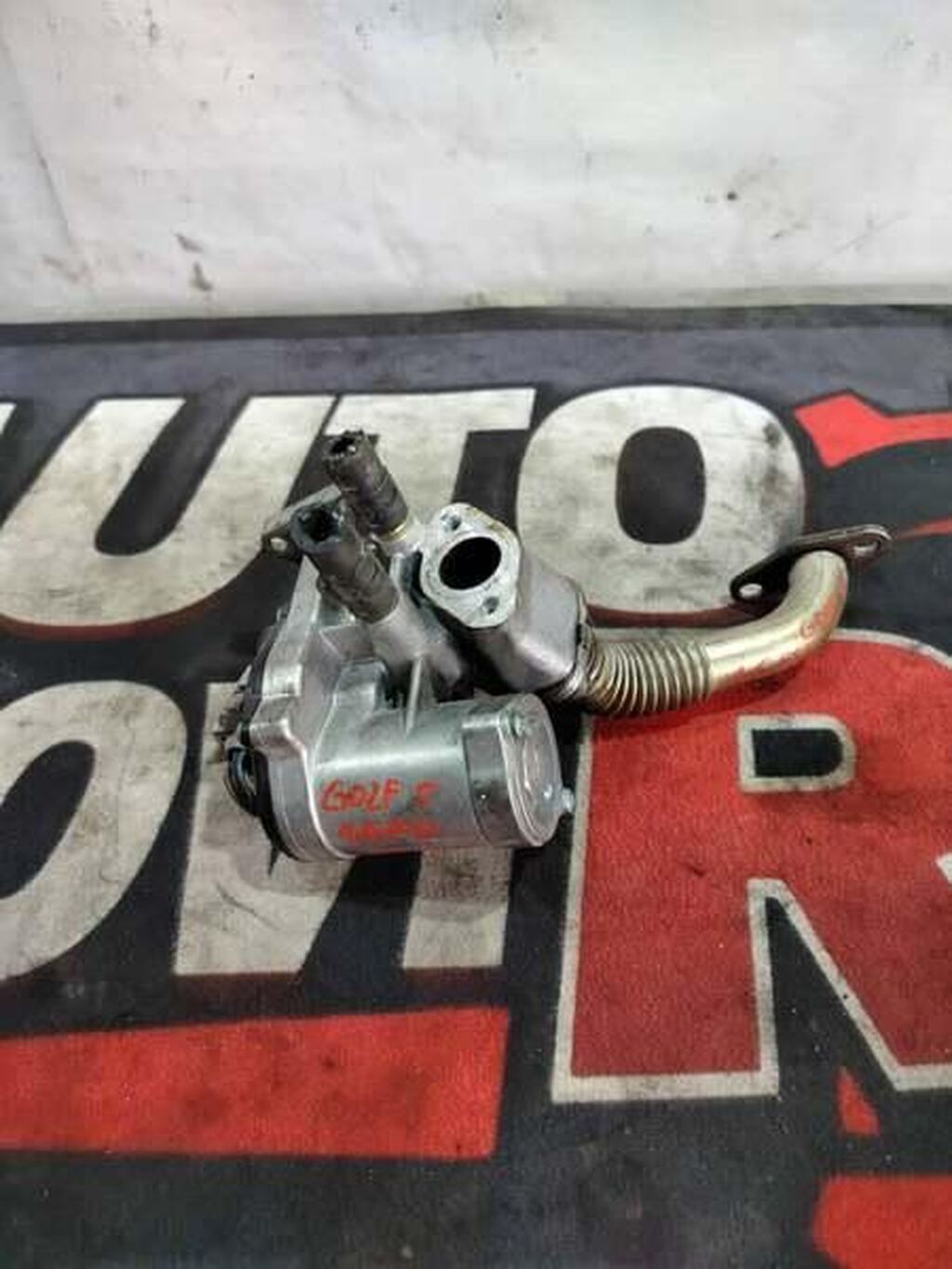 EGR VENTIL ZA VOLKSWAGEN GOLF 5 OD 2003. DO 2009. GOD. | EGR ventil