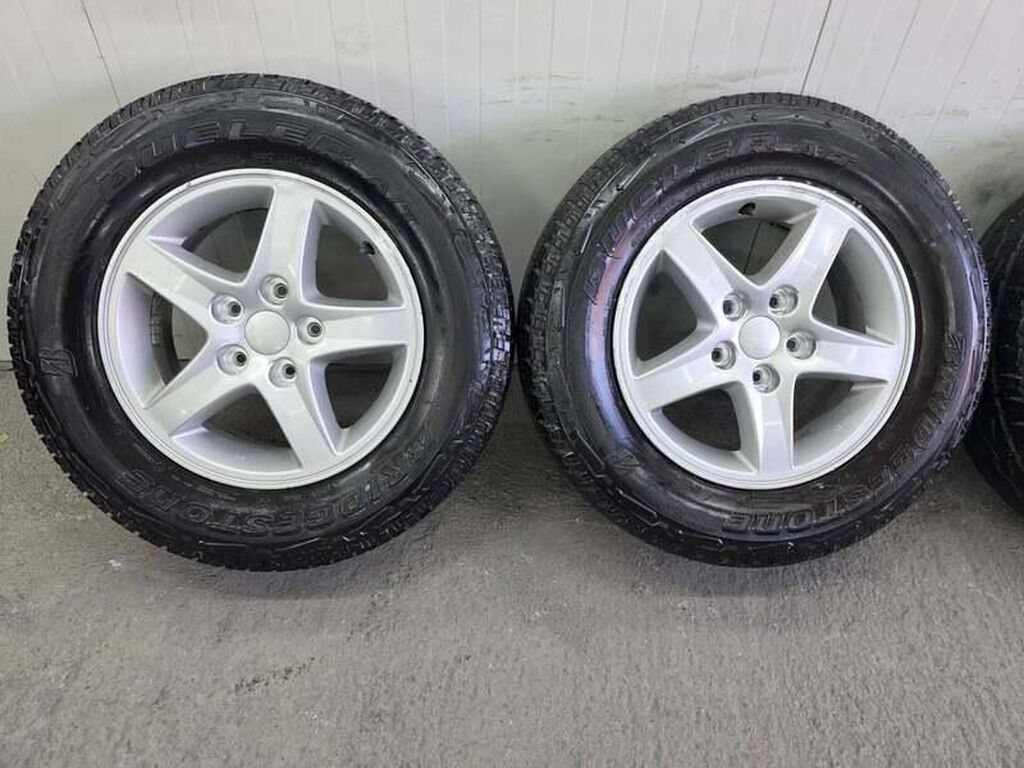 ALUMINIJUMSKE FELNE DAIHATSU TERIOS 15 5 X 114.3 | Daithatsu Terios