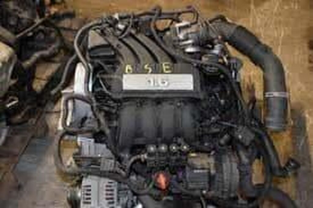 MOTOR 1.6 8V BENZINAC ZA VOLKSWAGEN GOLF PLUS OD 2005. DO 2014. GOD
