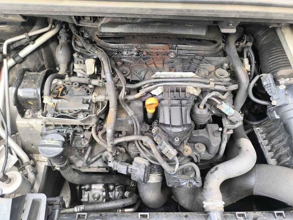 DASKA U GEPEKU ZA PEUGEOT 5008 OD 2009. DO 2015. GOD. | Daska u